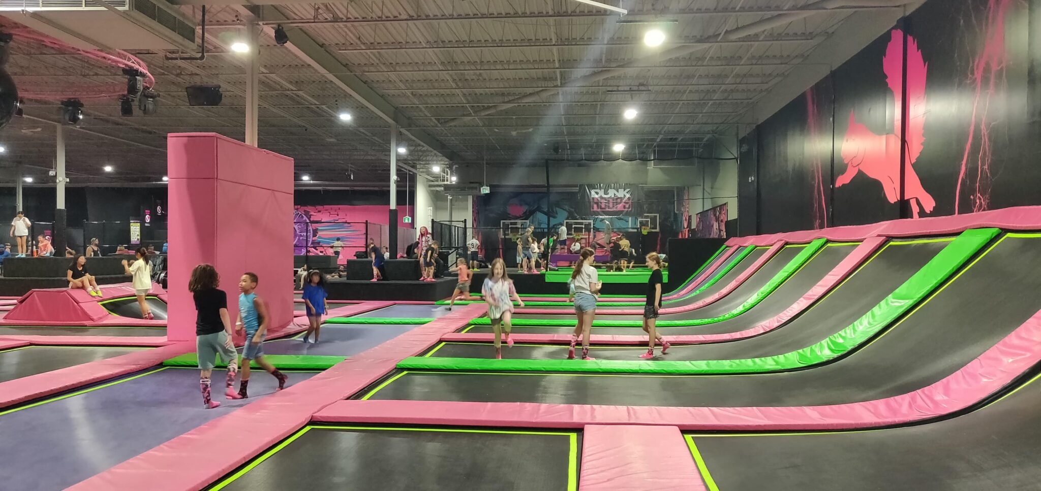 Indoor Playgrounds & Trampoline Parks: Hamilton and Niagara